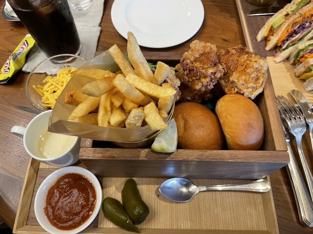 Flying Stag - 新大宮/バー | 食べログ