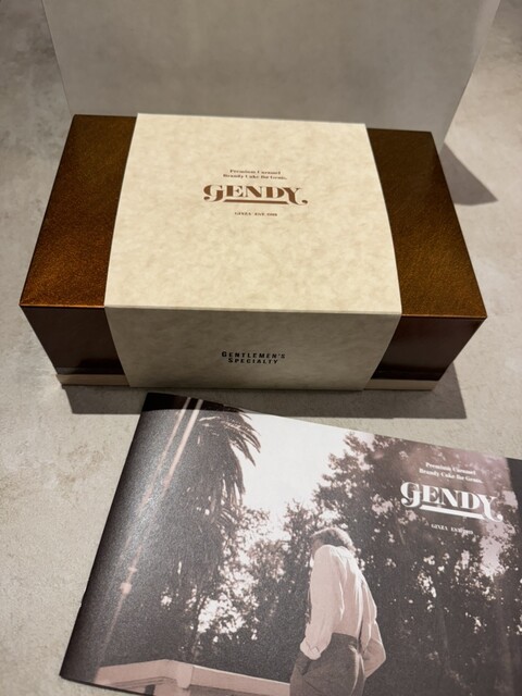 『1日限定40台！高級ブランデーケーキ』by グルメ＆酒 : GENDY 銀座店 - 銀座一丁目/ケーキ [食べログ]