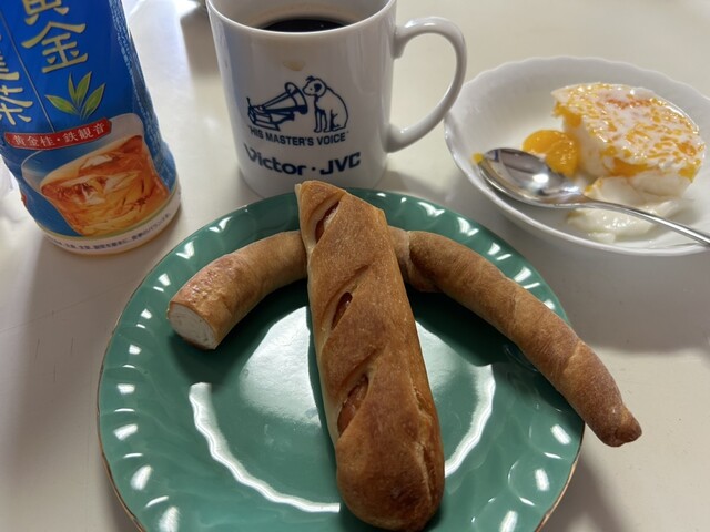 『絶品フランス料理店の姉妹店パン屋さん 美味しいですよ』by ishiw437 : 石窯パン工房ディジョン - 神栖市その他/パン [食べログ]