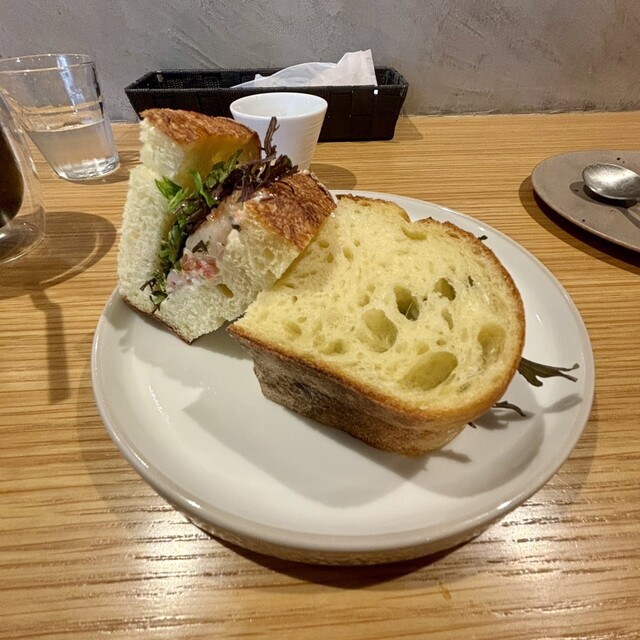 varm COFFEE & BAKERY （バーム） - 北仙台/パン | 食べログ