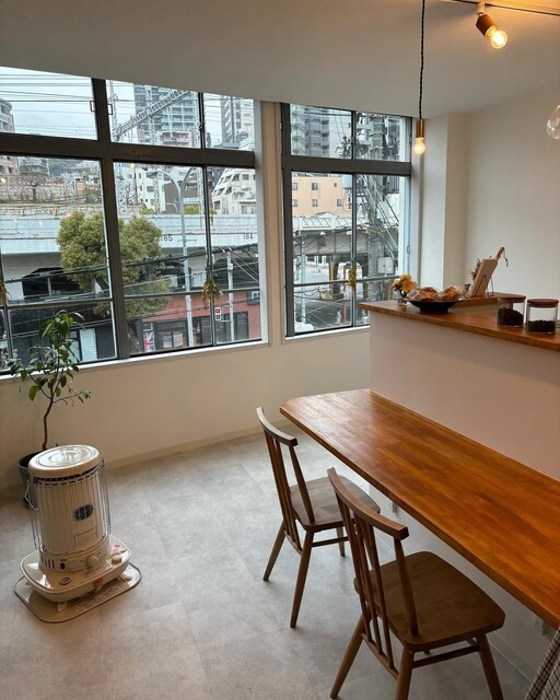 cafe ukiwa （ウキワ） - みなと元町/カフェ | 食べログ