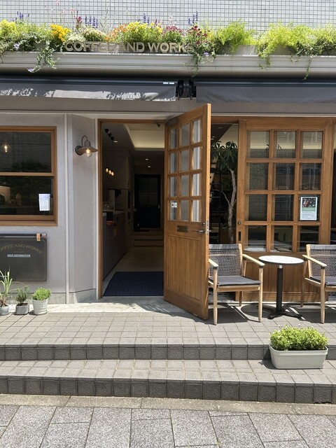 Coffee and Works by WISE LABO （コーヒー アンド ワークス バイ ワイズ ラボ） - 代官山/その他 | 食べログ