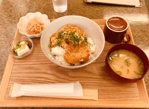 TOTO cafe （トト カフェ） - 県庁前/カフェ | 食べログ