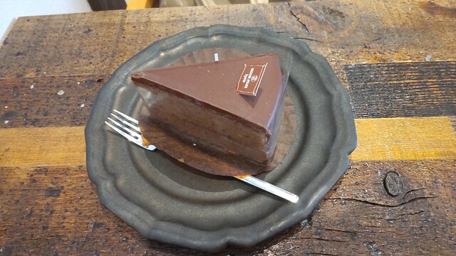 SECOND HOUSE CAKE WORKS 竹屋町店 （セカンド ハウス ケーキ ワークス） - 神宮丸太町/カフェ | 食べログ