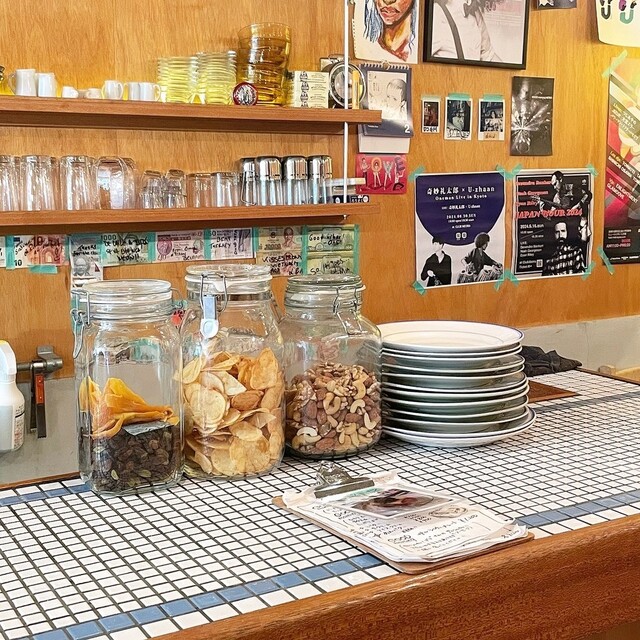 GOOD morning record bar （グッド モーニング レコード バー） - 祇園四条/バー | 食べログ