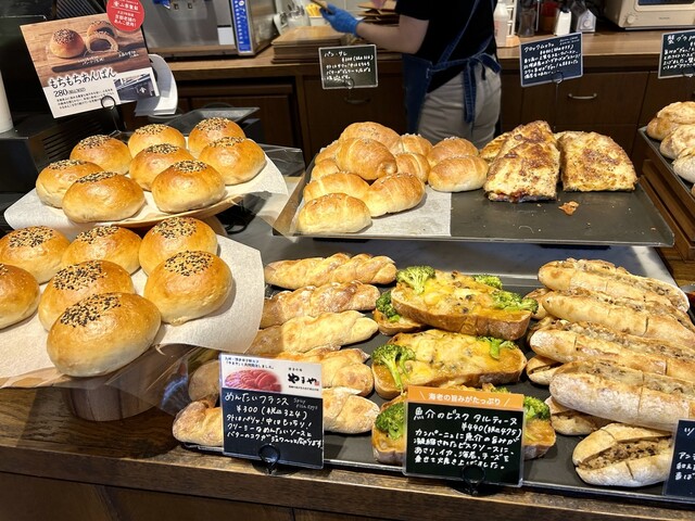 Bread&Coffee IKEDAYAMA 本店 - 五反田/パン | 食べログ