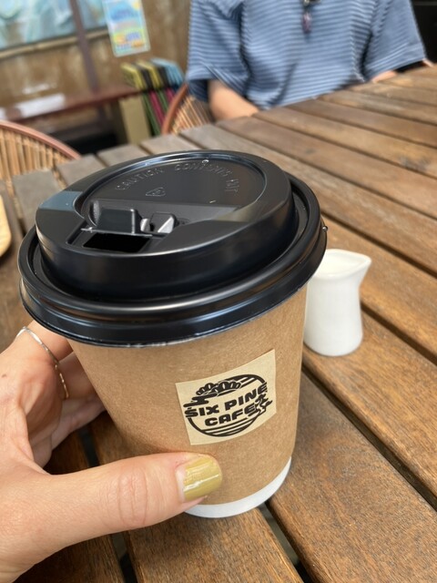 SIX PINE CAFE （シックス パイン カフェ） - 二子玉川/カフェ | 食べログ