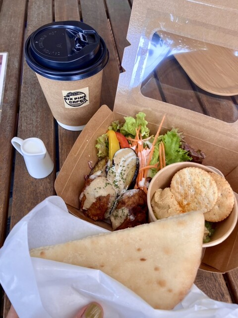 SIX PINE CAFE （シックス パイン カフェ） - 二子玉川/カフェ | 食べログ