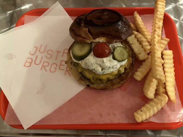 口コミ一覧 : JUSTA BURGER （ジャスタバーガー） - 新日本橋/ハンバーガー [食べログ]