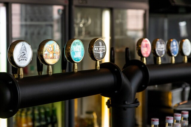 NORTHERN BREW Sports & Beer Bar （ノーザン ブリュー） - 早来/ビアバー/ネット予約可 | 食べログ