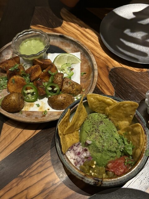 口コミ一覧 : Mole TAQUERIA Y BAR （モーレ タケリア イ バル） - 大手町/メキシコ料理 [食べログ]