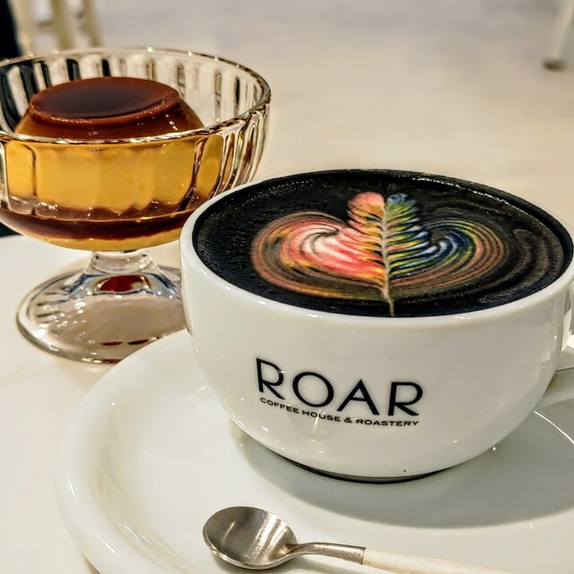 ロアーコーヒー 銀座店 （ROAR COFFEE） - 東銀座/カフェ | 食べログ