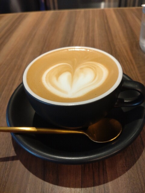 PERTICA COFFEE （ペルティカ コーヒー） - 小伝馬町/カフェ | 食べログ