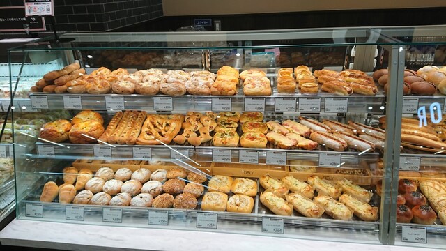 DELY BREAD ブランデ三郷店 （デリーブレッド） - 三郷/カフェ | 食べログ