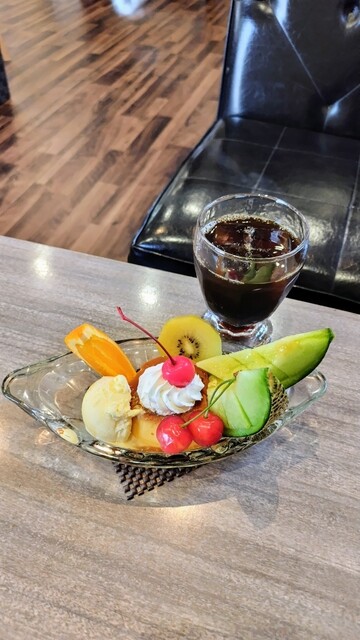 BRILLIANT CAFE （ブリリアント カフェ） - 甲州街道/カフェ | 食べログ