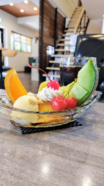 BRILLIANT CAFE （ブリリアント カフェ） - 甲州街道/カフェ | 食べログ