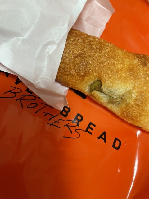 BEAVER BREAD BROTHERS （ビーバー ブレッド ブラザーズ） - 虎ノ門ヒルズ/パン | 食べログ