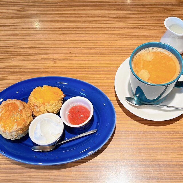 cafe tuoli （カフェ トゥオリ） - 岡本/カフェ | 食べログ