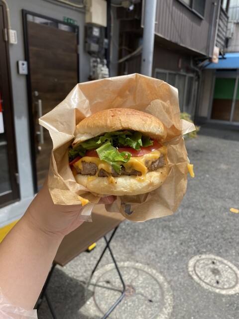 FBI （FRESH BURGER INN） - 西小倉/ハンバーガー | 食べログ