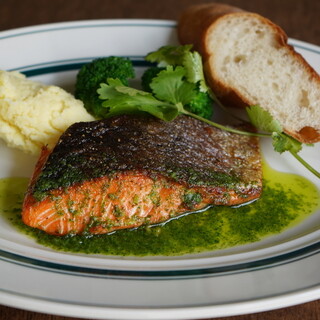 yamayan TABLE （ヤマヤン テーブル）のご予約 - 北谷町/アメリカ料理 | 食べログ