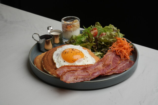 MAZE NAMBA - 難波（南海）/カフェ | 食べログ