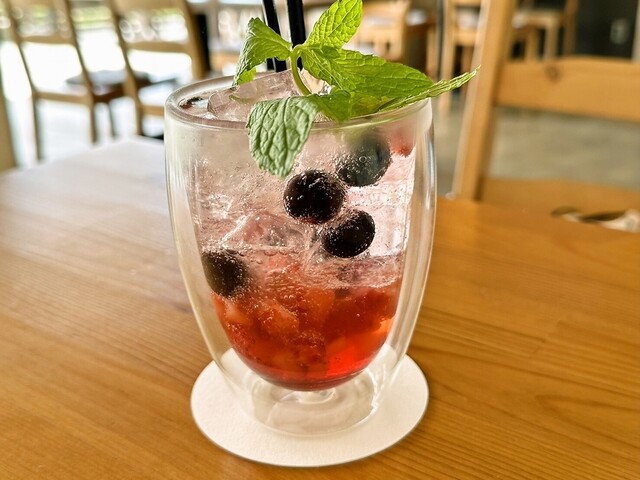 アトライ カフェ&バー （ATRY Caf'e&Bar） - 里白石/カフェ | 食べログ