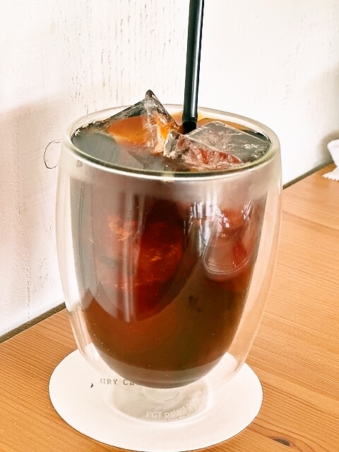 アトライ カフェ&バー （ATRY Caf'e&Bar） - 里白石/カフェ | 食べログ