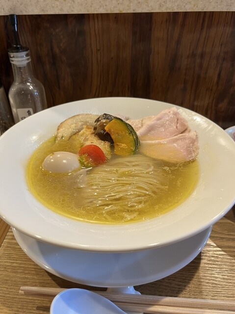『玉ぐすく系統でランチラー活』by てぃどら : Ramen Tamanaha （ラーメン タマナハ） - 亀島/ラーメン [食べログ]