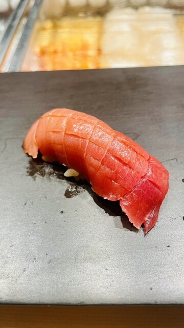 鮨&BAR 不二楼 新丸ビル店 （Sushi & Bar Fujiro） - 大手町/寿司/ネット予約可 | 食べログ