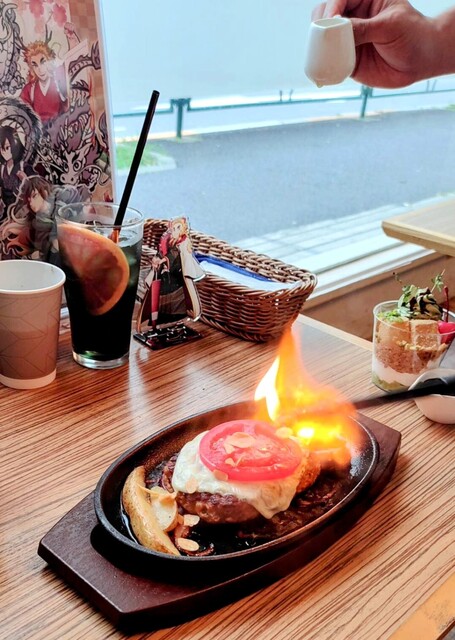 口コミ一覧 : ufotable Cafe Tokyo （ユーフォーテーブル カフェ） - 高円寺/カフェ [食べログ]