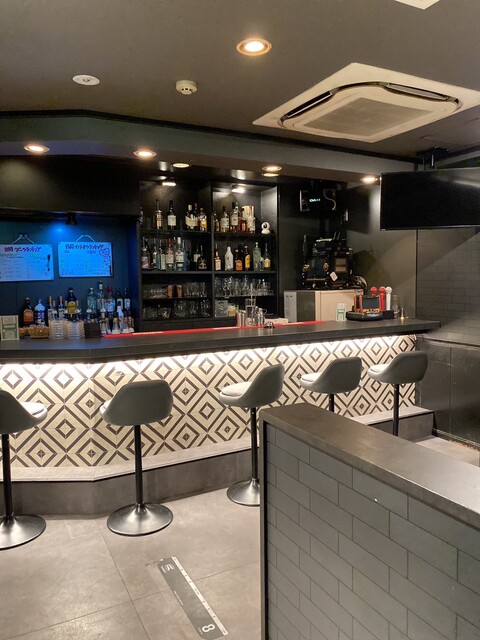 座席 : DiningBar 310. （ダイニングバー サンイチマル） - 中崎町/バー | 食べログ