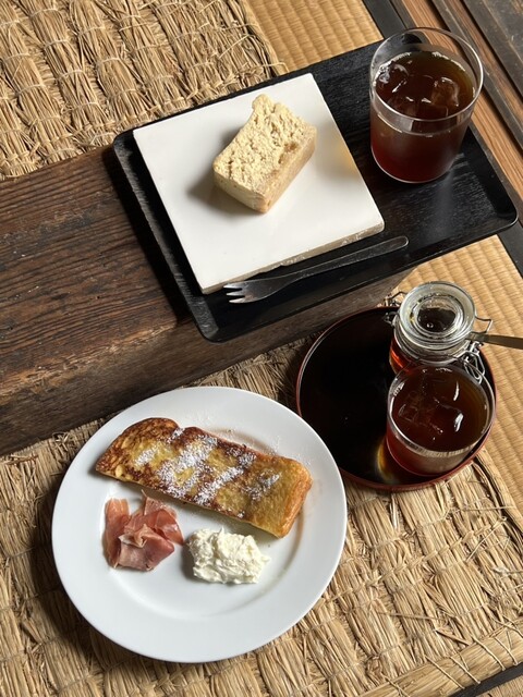 ARCHI coffee and wine （アーキ コーヒーアンドワイン） - 西院（京福）/カフェ | 食べログ