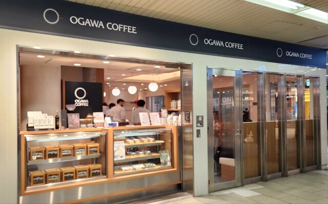 『京都三大珈琲の小川珈琲を気軽に味わえるお店。京都駅構内にあるので、サクッと利用できて休憩等にも便利♪』by 三つ子のうりぼう : OGAWA COFFEE 京都駅店 （オガワコーヒー ...