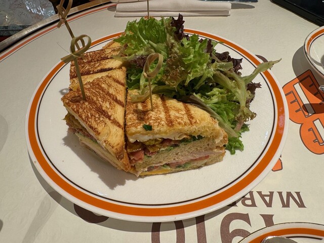 BACHA COFFEE Plaza Senayan - ジャカルタ/カフェ | 食べログ