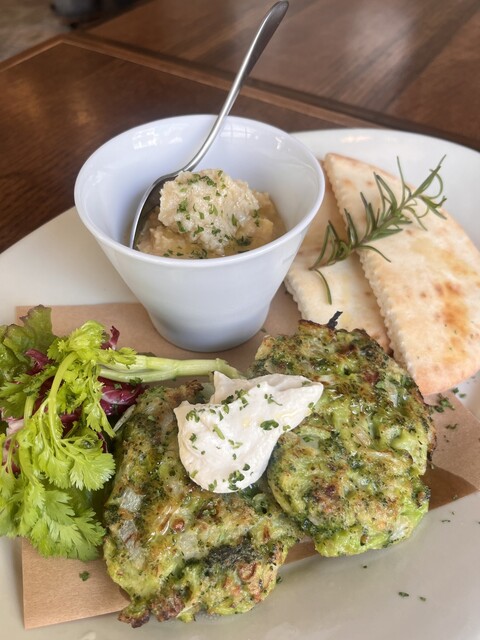 yamayan TABLE （ヤマヤン テーブル） - 北谷町/アメリカ料理 | 食べログ