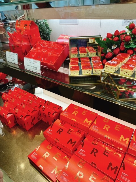 AMANBERRY 博多阪急店 （アマンベリー） - 博多/洋菓子 | 食べログ