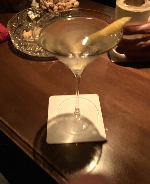 『迷ったらこちら』by たまさぶろ : APOLLO BAR GINZA （アポロバーギンザ） - 内幸町/バー [食べログ]