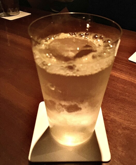『迷ったらこちら』by たまさぶろ : APOLLO BAR GINZA （アポロバーギンザ） - 内幸町/バー [食べログ]