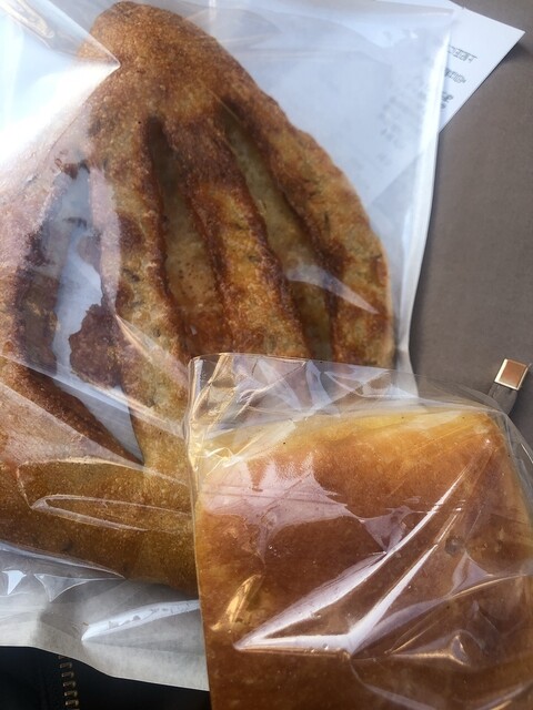 by komugiiiii : ビーバー ブレッド （BEAVER BREAD） - 馬喰横山/パン [食べログ]