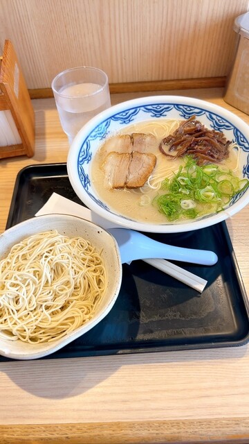 by non_s19 : 由丸 品川港南店 （ヨシマル） - 品川/ラーメン [食べログ]