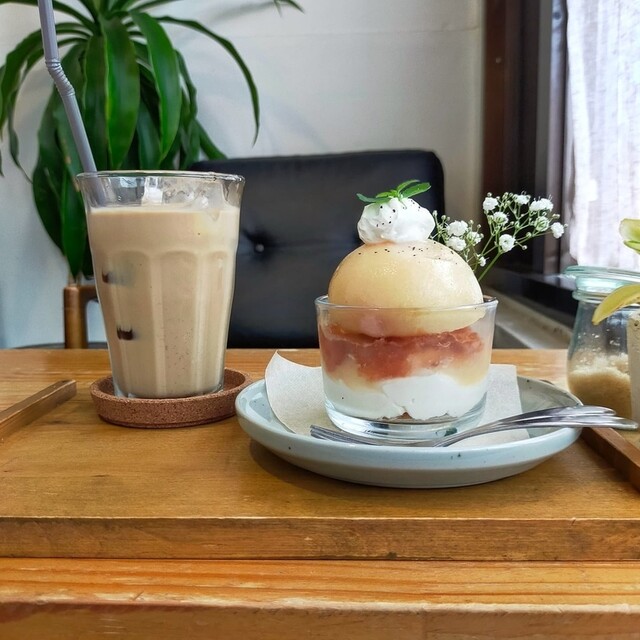 niji cafe （ニジ カフェ） - 元町（JR）/カフェ | 食べログ