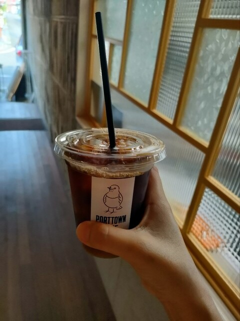 PORT TOWN COFFEE ROASTERS （ポート タウン コーヒー ロースターズ） - 阿久根/カフェ | 食べログ