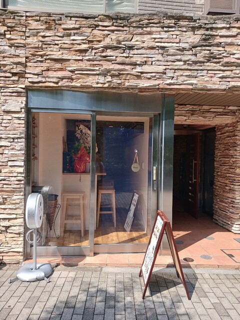 口コミ一覧 : CON TON TON （コン トン トン） - 新宿御苑前/カフェ [食べログ]