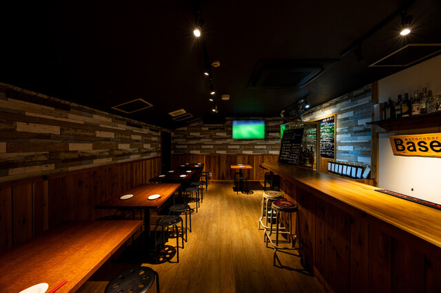 座席 : 座standbar Base （座スタンドバー ベイス） - 新橋/居酒屋 | 食べログ