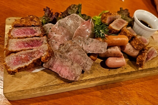 meat&beer バルコラボ 秋田大町店 - 秋田/肉バル/ネット予約可 | 食べログ