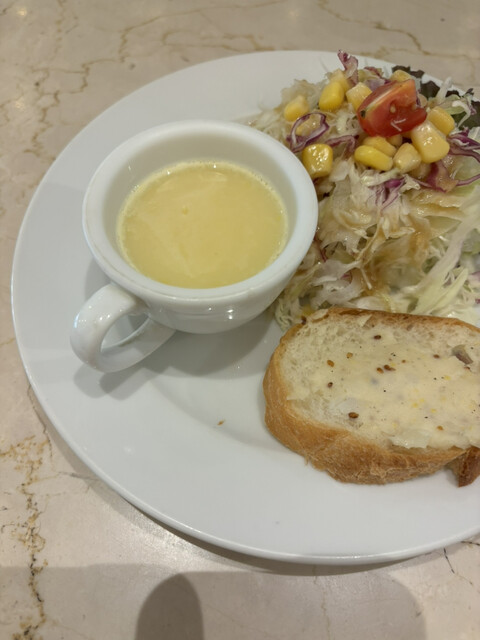 by ムーミン谷14325 : cafe moni. 本町店 （カフェ モニ） - 岡山駅前/カフェ [食べログ]