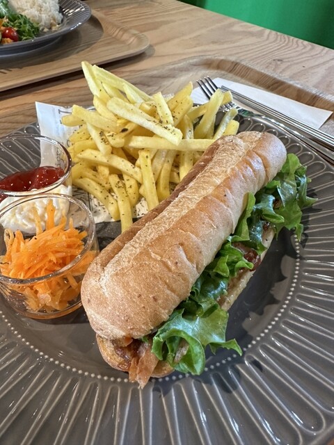 Creative Cafe REQUEST （クリエイティブ カフェ リクエスト） - 会津若松/カフェ | 食べログ