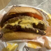 『これぞアメリカンの極み(笑)！』by Yuri⭐ : バーガーキング 東戸塚店 （BURGER KING） - 東戸塚/ハンバーガー [食べログ]