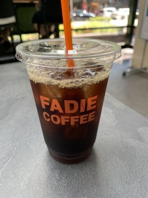 FADIE COFFEE 福岡中央銀行店 （ファディ コーヒー） - 赤坂/コーヒースタンド | 食べログ