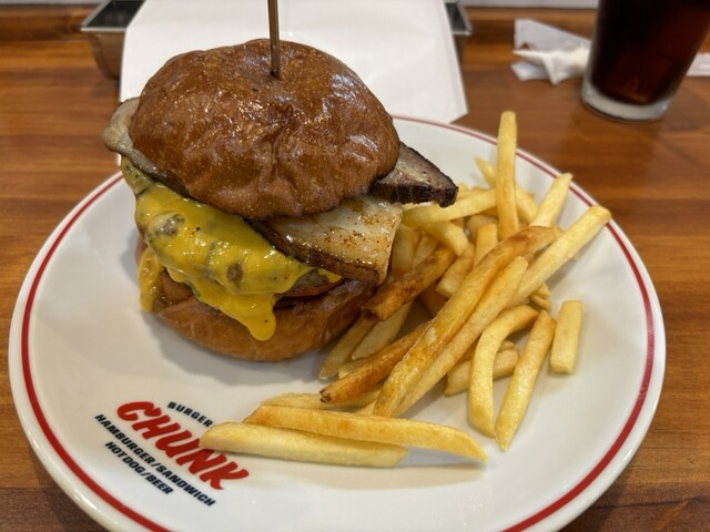 CHUNK BURGER STAND （チャンク バーガー スタンド） - 北四番丁/ハンバーガー/ネット予約可 | 食べログ